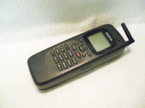 Téléphone NOKIA de Collection - les premiers GSM